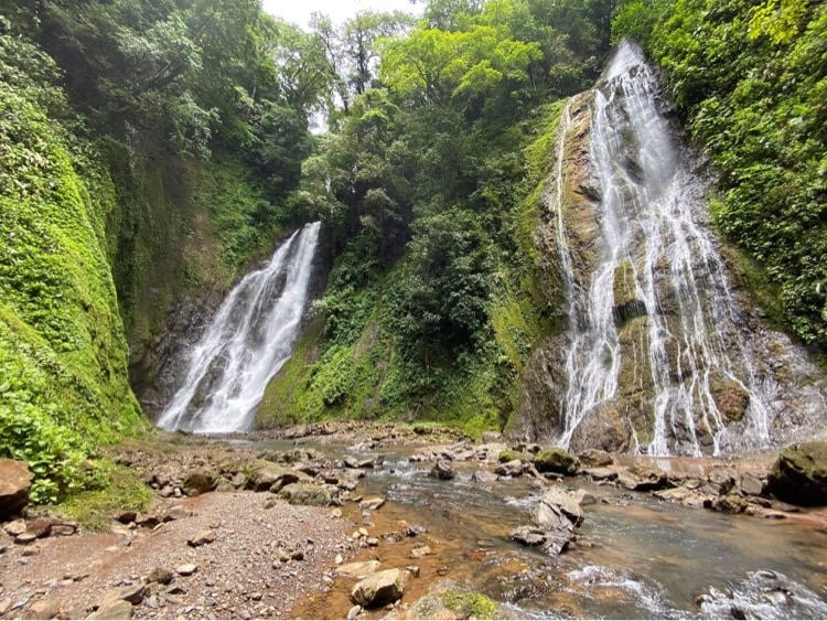 "Las Gemelas" (Twin in Spanish) waterfalls Tour - Hacienda